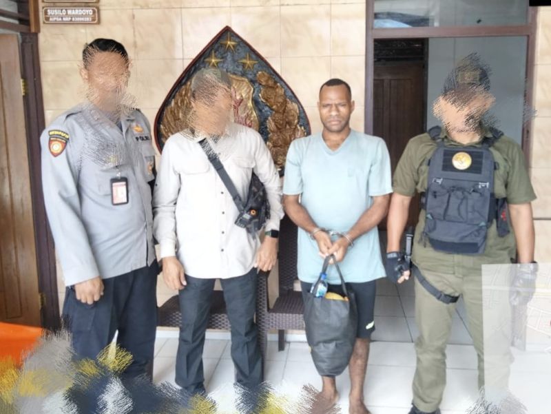 Nikson Matuan, Shooting Suspect in Yalimo, Handed Over to Wamena ...