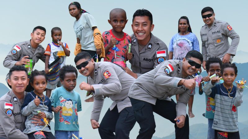 Papuan Children’s Smiles Inspire Peace: A Gentle Approach by Task Force ...