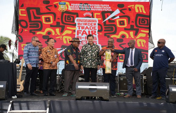 Papua Pushes Wutung to Become a New Economic Center Through Border ...